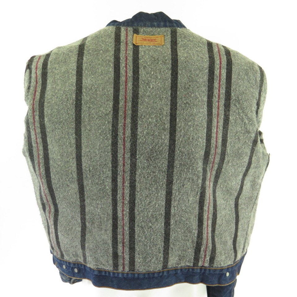Vintage 80s Levis Type III Trucker Jacket Mens 48 Long Denim Blanket Liner USA | The Clothing Vault